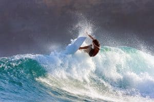 Learn How To Surf in 9 Easy Steps