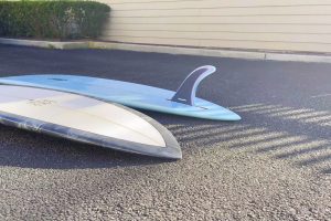 The Science of Surfboard Fins: Types, Materials, and Design