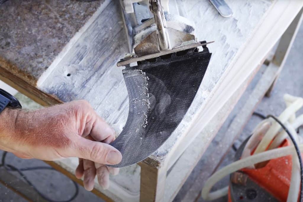 The Science of Surfboard Fins: Types, Materials, and Design