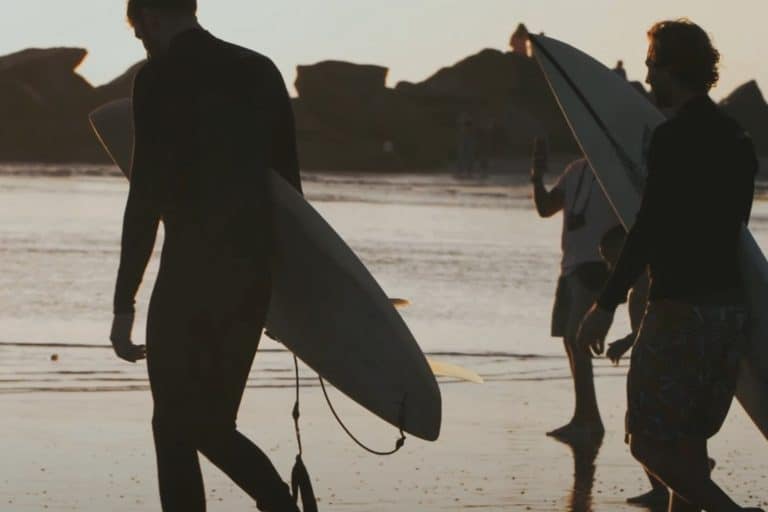 Surfing in California: A Comprehensive Guide
