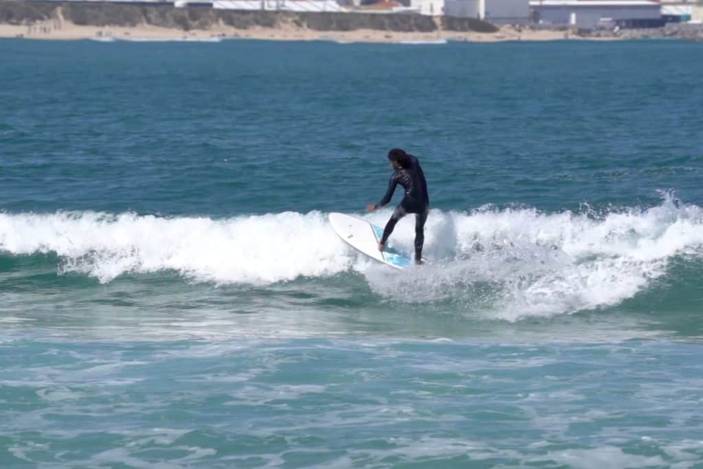 Common Surfing Injuries: Prevention and Recovery